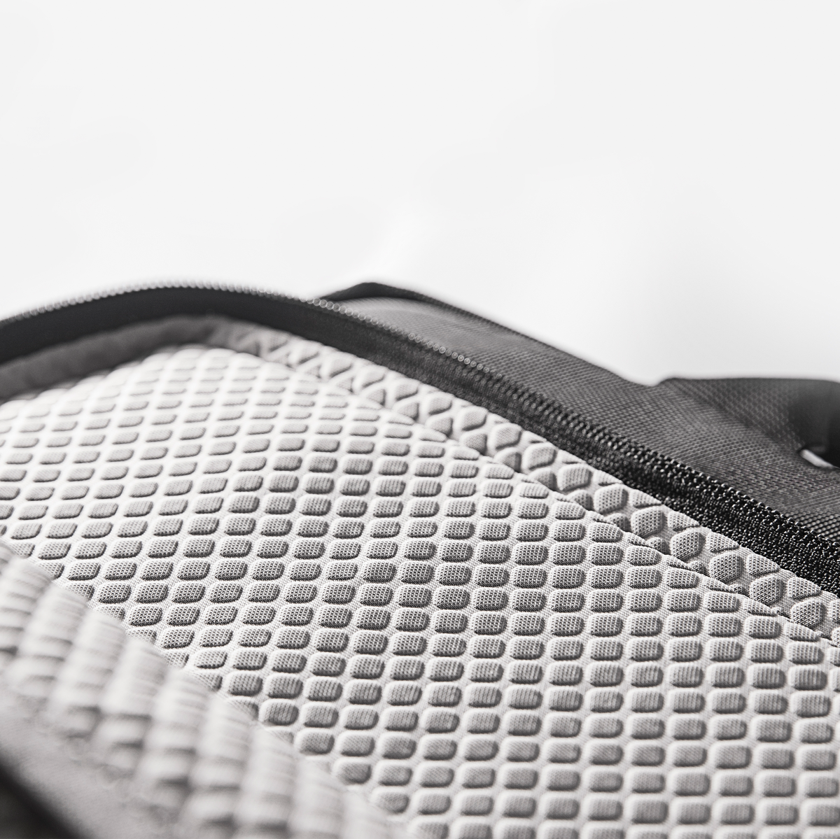 tomtoc 15.6 Inch Casual Laptop Messenger Bag / Business Shoulder Bag